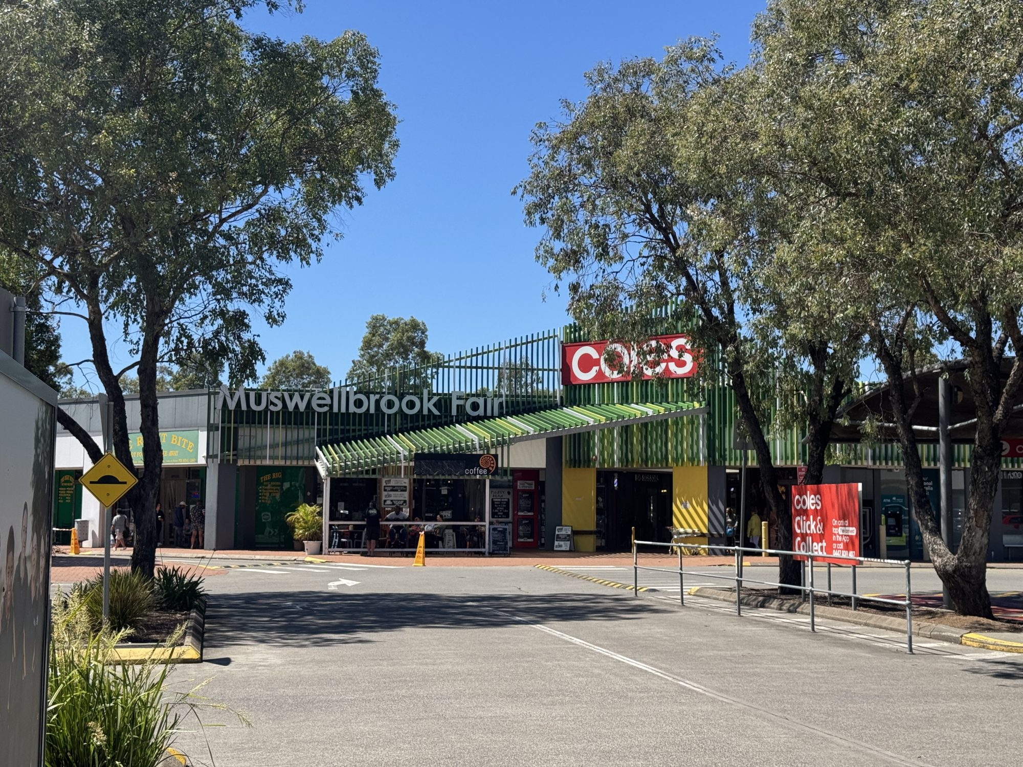 Police investigate shopping centre break-in at Muswellbrook - 2NM